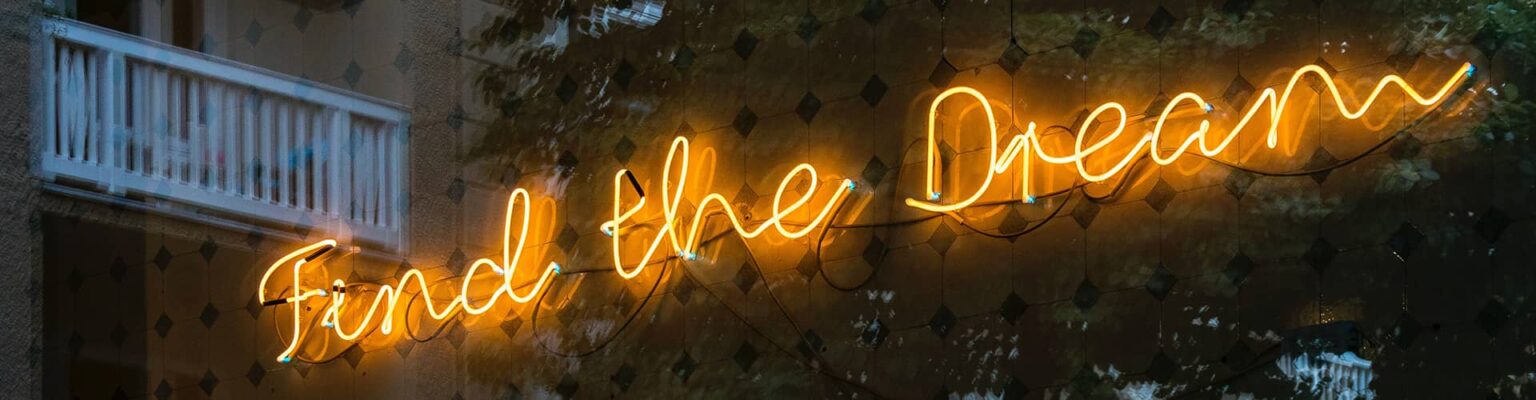 Cartel Luminoso Personalizado | Diseño e Instalación Rotulex